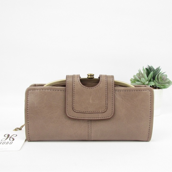 HOBO | Bags | Nwt Hobo International Nova Wallet Color Ash | Poshmark